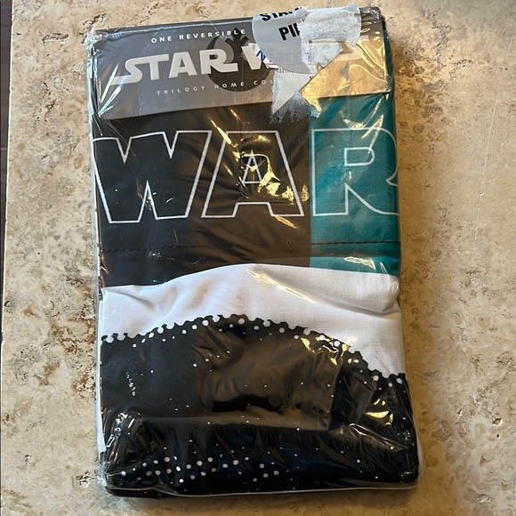 Star Wars | Bedding | Vintage New Star Wars Reversible Pillowcase Luke ...
